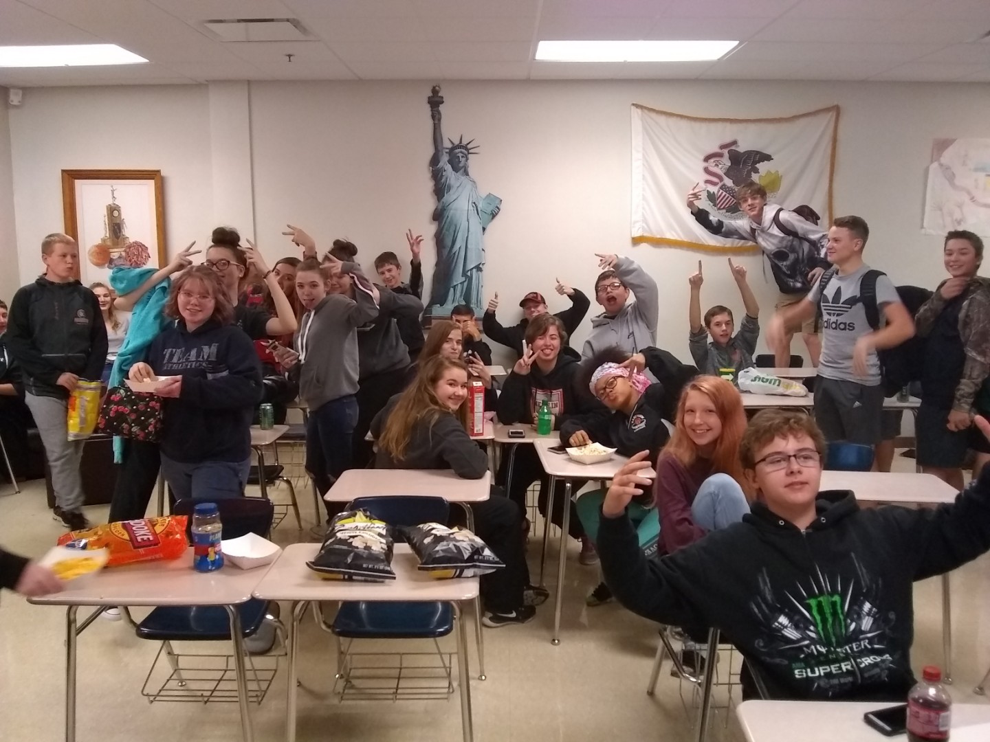 Wesclin CUSD 3 - Midterm Voting Gathering
